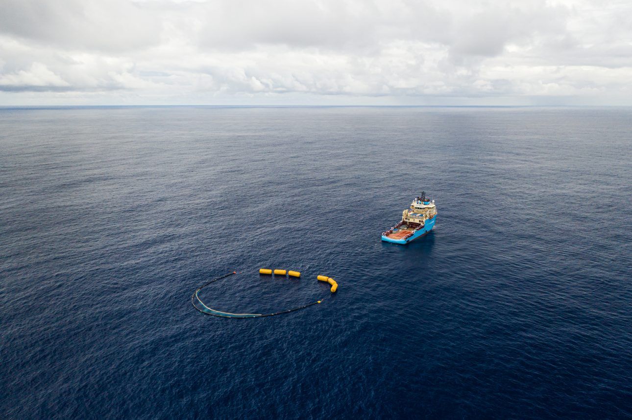 The world’s largest ocean cleanup is finally happening! | Marine Startups